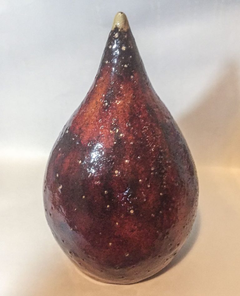 A teardrop pot – Peter Bargh